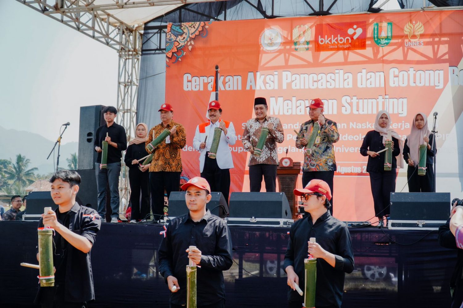 Expo UNNES GIAT 5: Gerakan Aksi Pancasila dan Penandatanganan Naskah ...